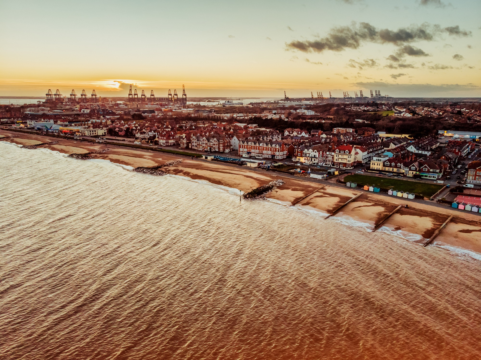 Focus on Felixstowe - discover more about this historic coastal town ...