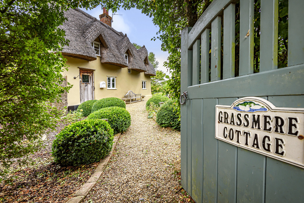 Six of the best... unique thatched properties - Fenn Wright
