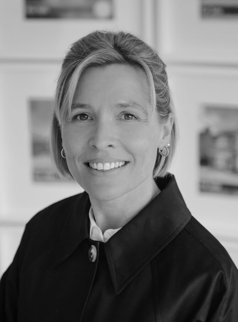 Hannah Roberts | Staff Directory | Contact Us | Fenn Wright