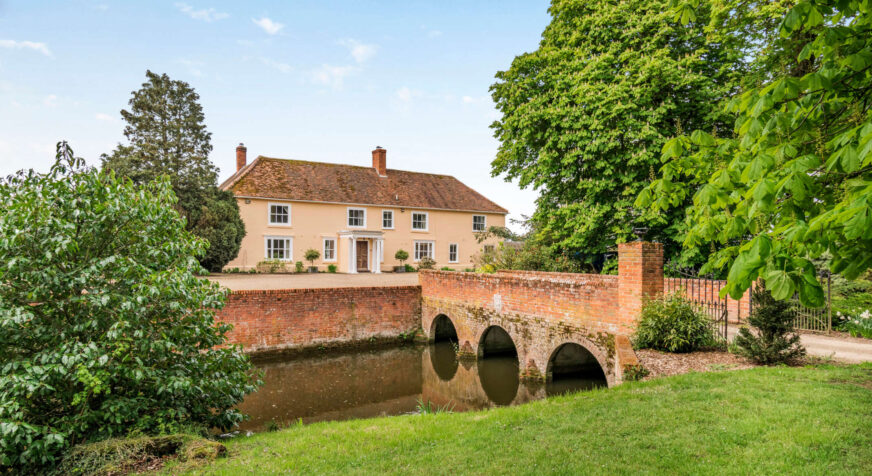 Fenn Wright are delighted to bring Depden Hall to the open market with ...