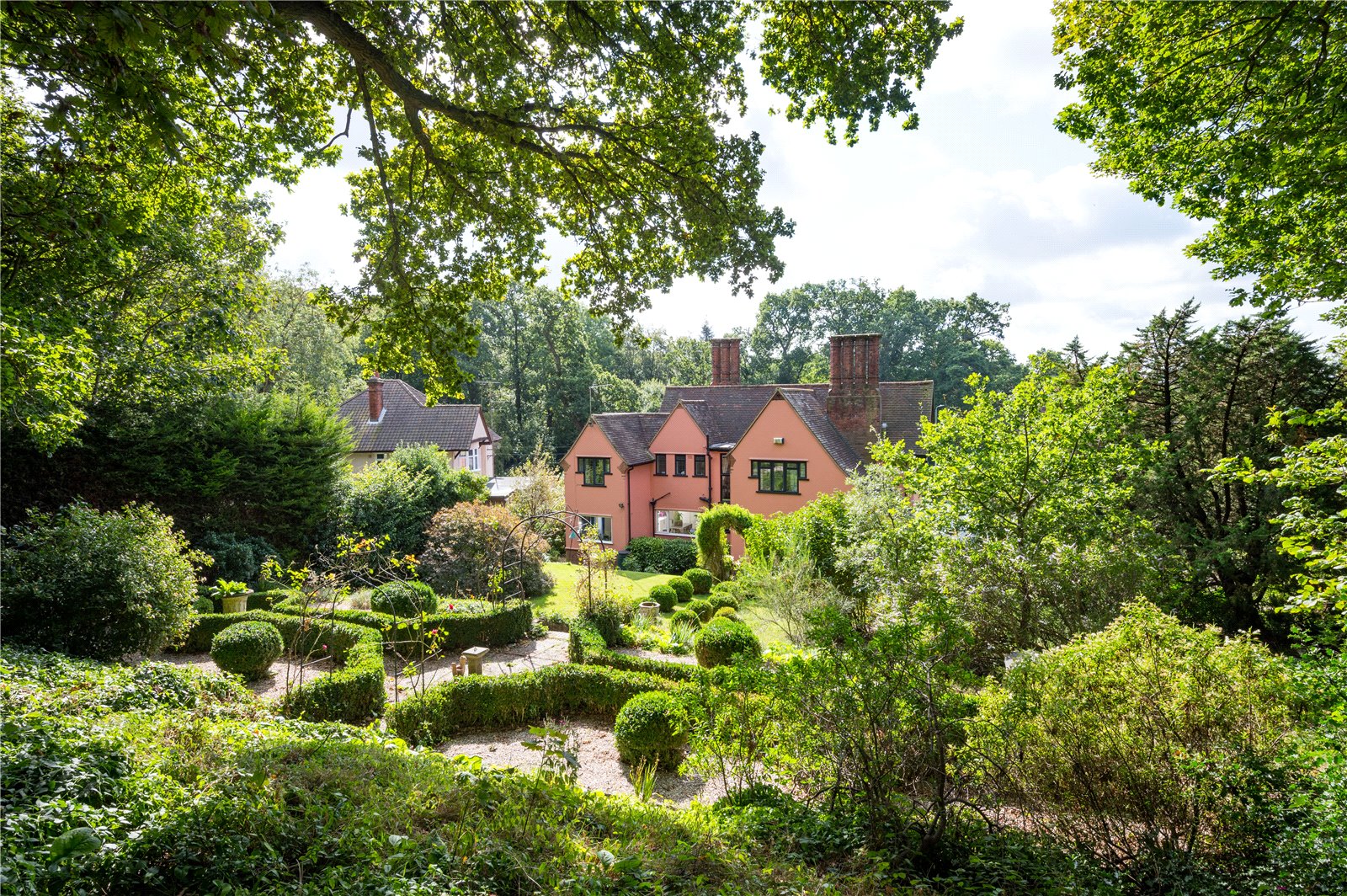 Six of the best... four and five bedroom family homes in our Signature ...